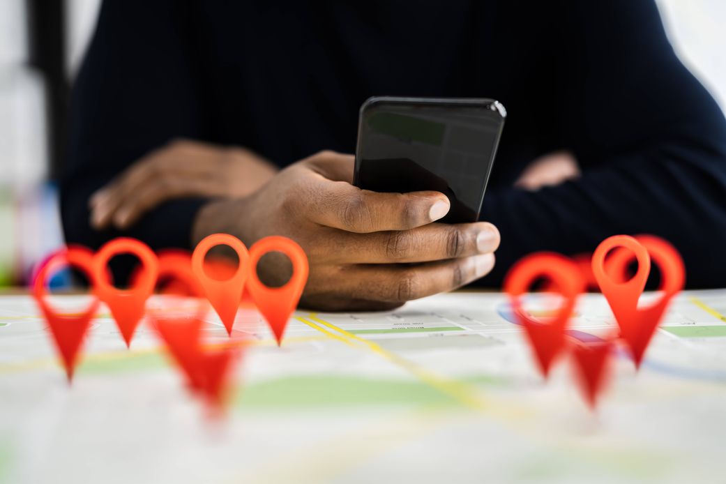 6-tips-for-managing-multiple-business-locations-score